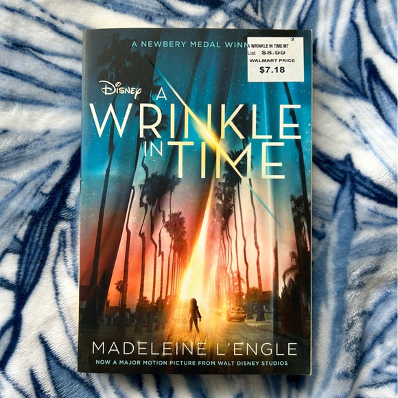 Disney | Other | New Disney A Wrinkle In Time Book By Madeleine Lengle ...